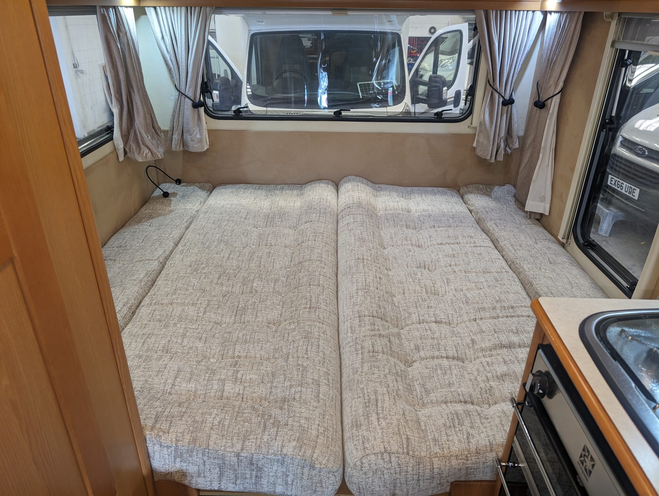 COMPASS SUNTOR 150 4 BERTH MOTORHOME PEUGEOT BOXER 2.2 **FANTASTIC ...